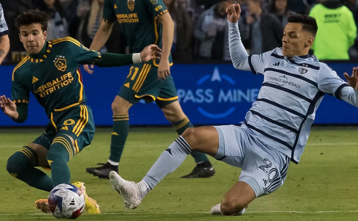 Morning Footy brings heated discussion to Pro/Rel in US debate