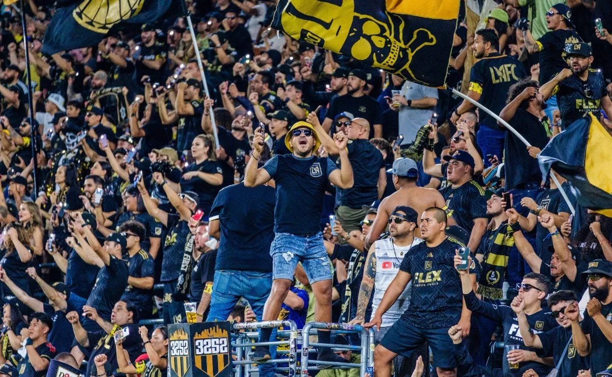 MLS accused of pricing fans out of soccer over $300+ tickets