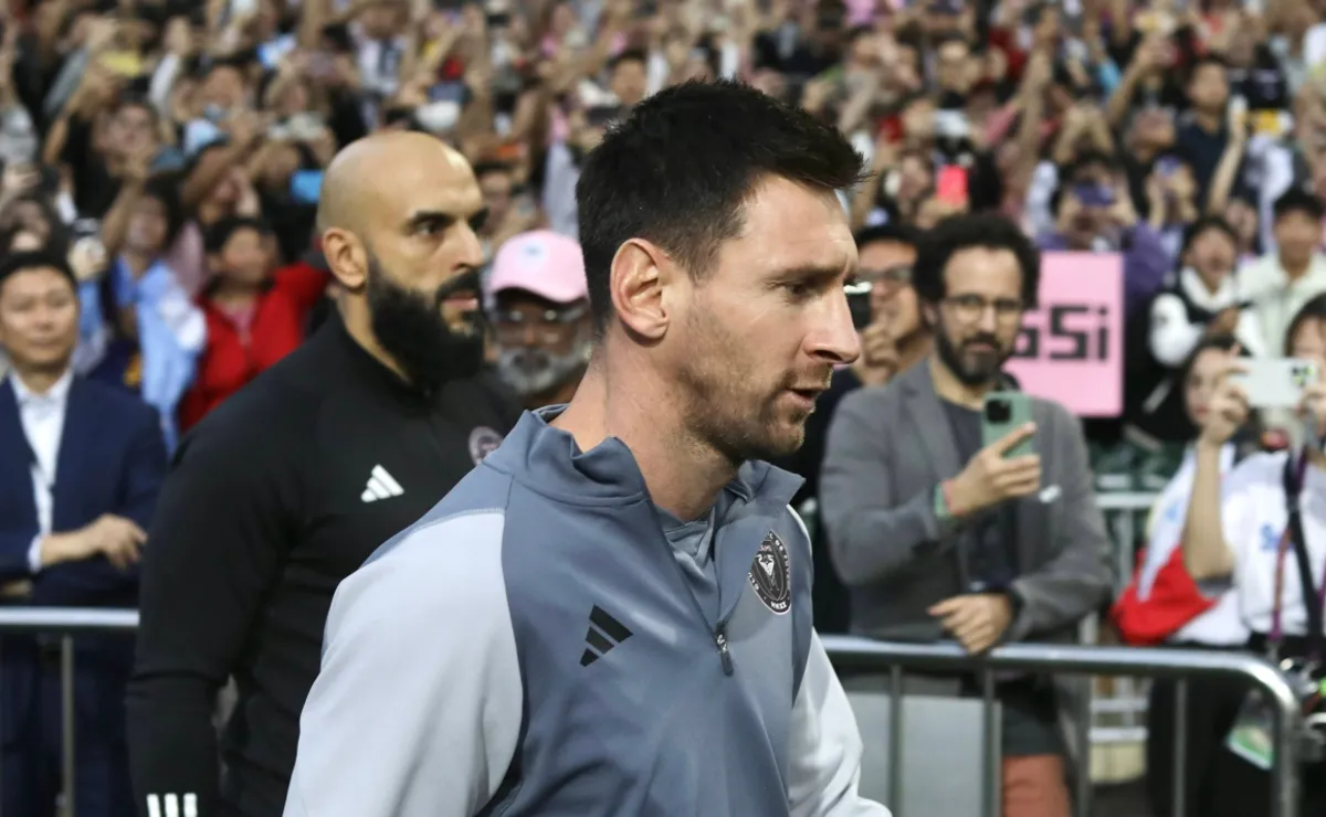 Messi no-show results in Hong Kong promoter losing money