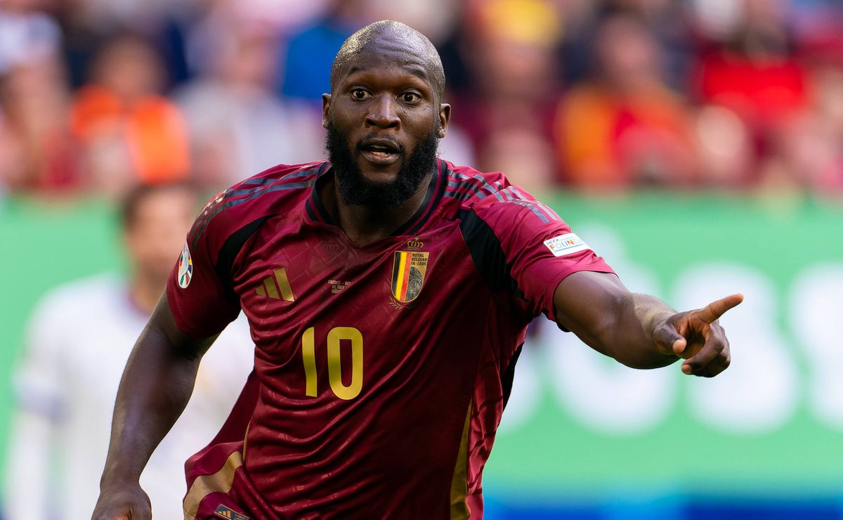 Happy Napoli: Lukaku makes huge decision on Belgium future