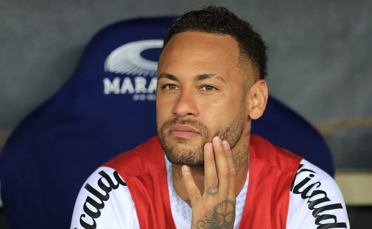 Neymar’s shock transfer confession: Santos captain almost joined this ...