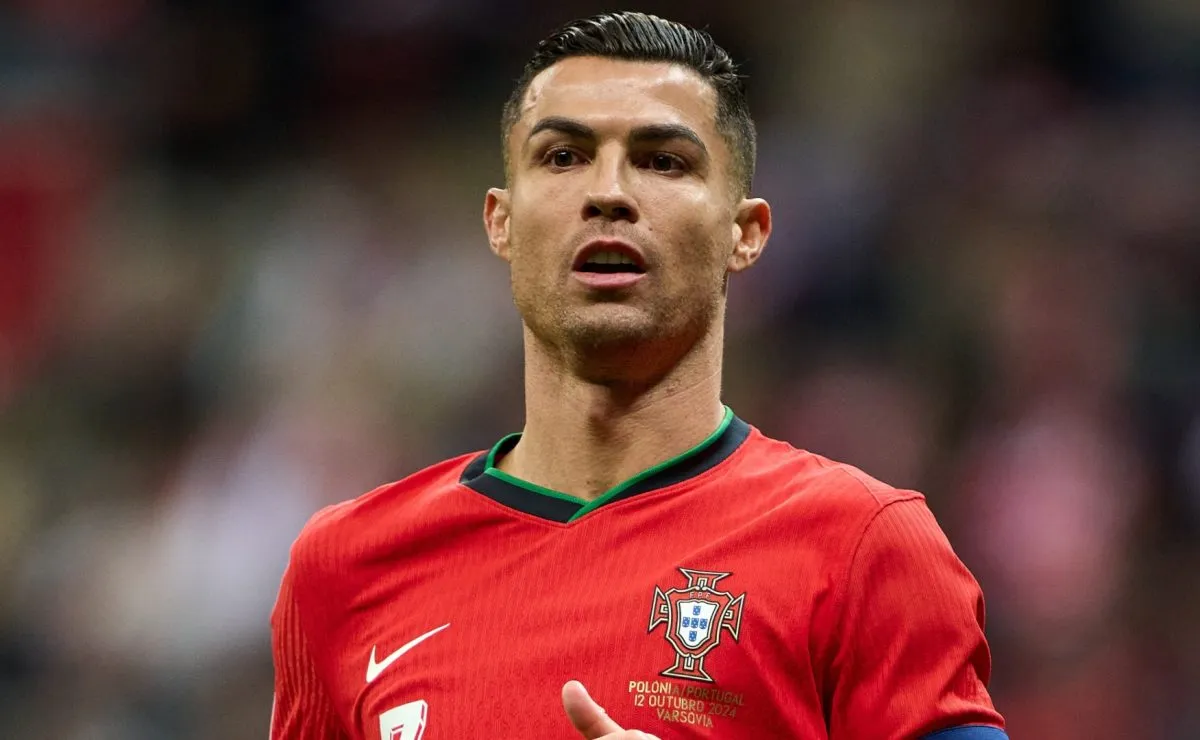 Cristiano Ronaldo delivers 7-word message to Portugal after record ...
