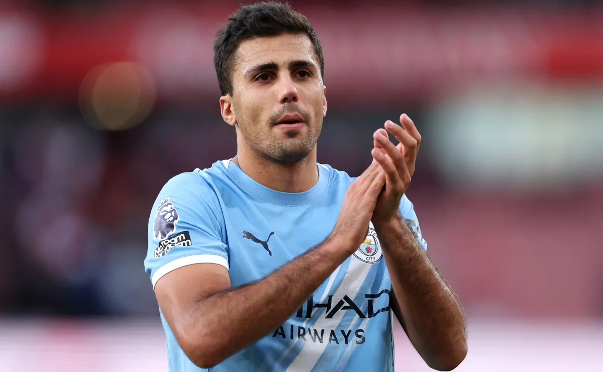 Manchester City dealt another setback as Rodri suffers new injury in ...