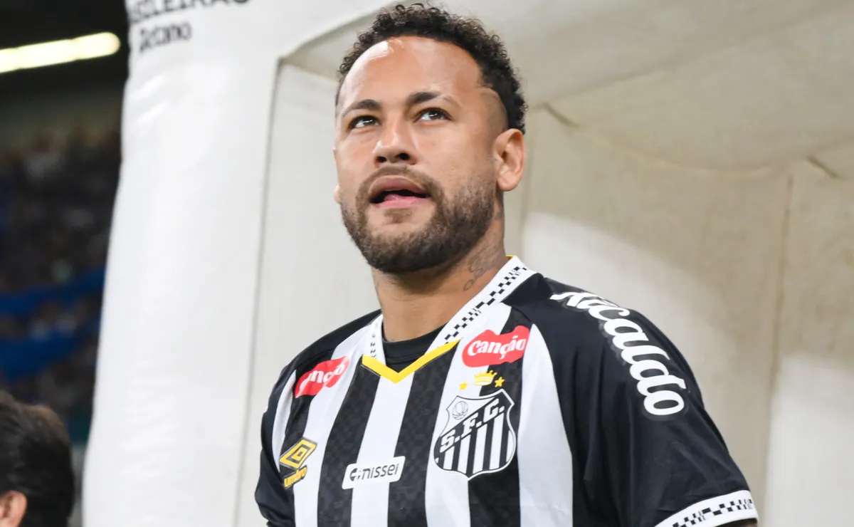 Report: Neymar Jr eyes bold career move to secure a spot with Brazil ...