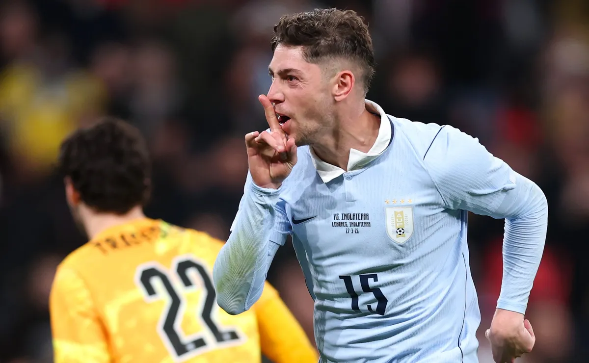 Valverde's last-minute equalizer frustrates England in Uruguay’s 1-1 ...